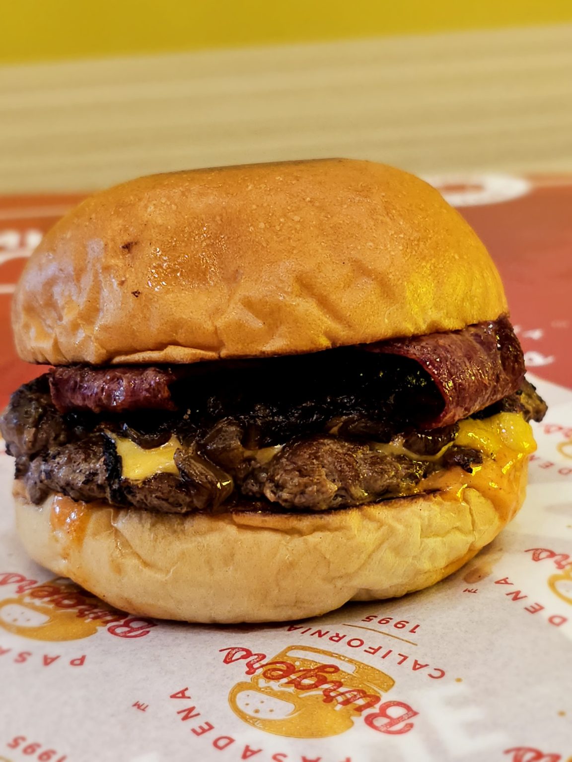 正宗美式汉堡 Pasadena Burgers 推出4种新口味 - Travellution 畅游行