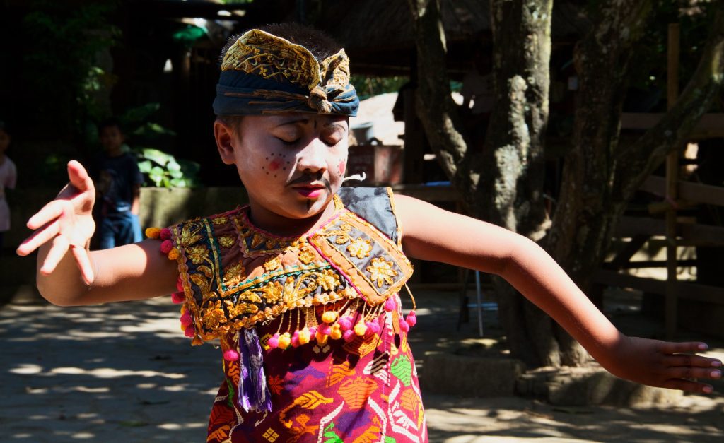 萨萨客族的传统坚持 - Travellution 畅游行