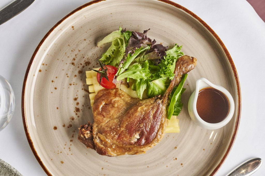 美味升级 2023 Tablescape Restaurant & Bar 午餐套餐 – Travellution 畅游行