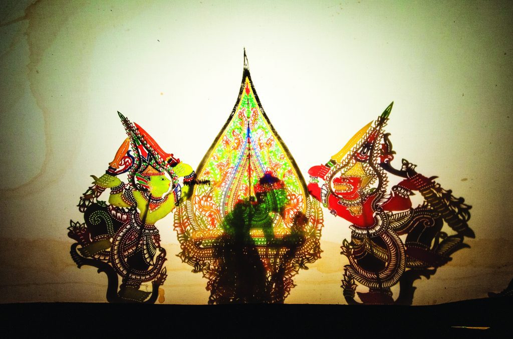 彩绘、歌舞与光影艺术：皮影戏 Wayang Kulit - Travellution 畅游行